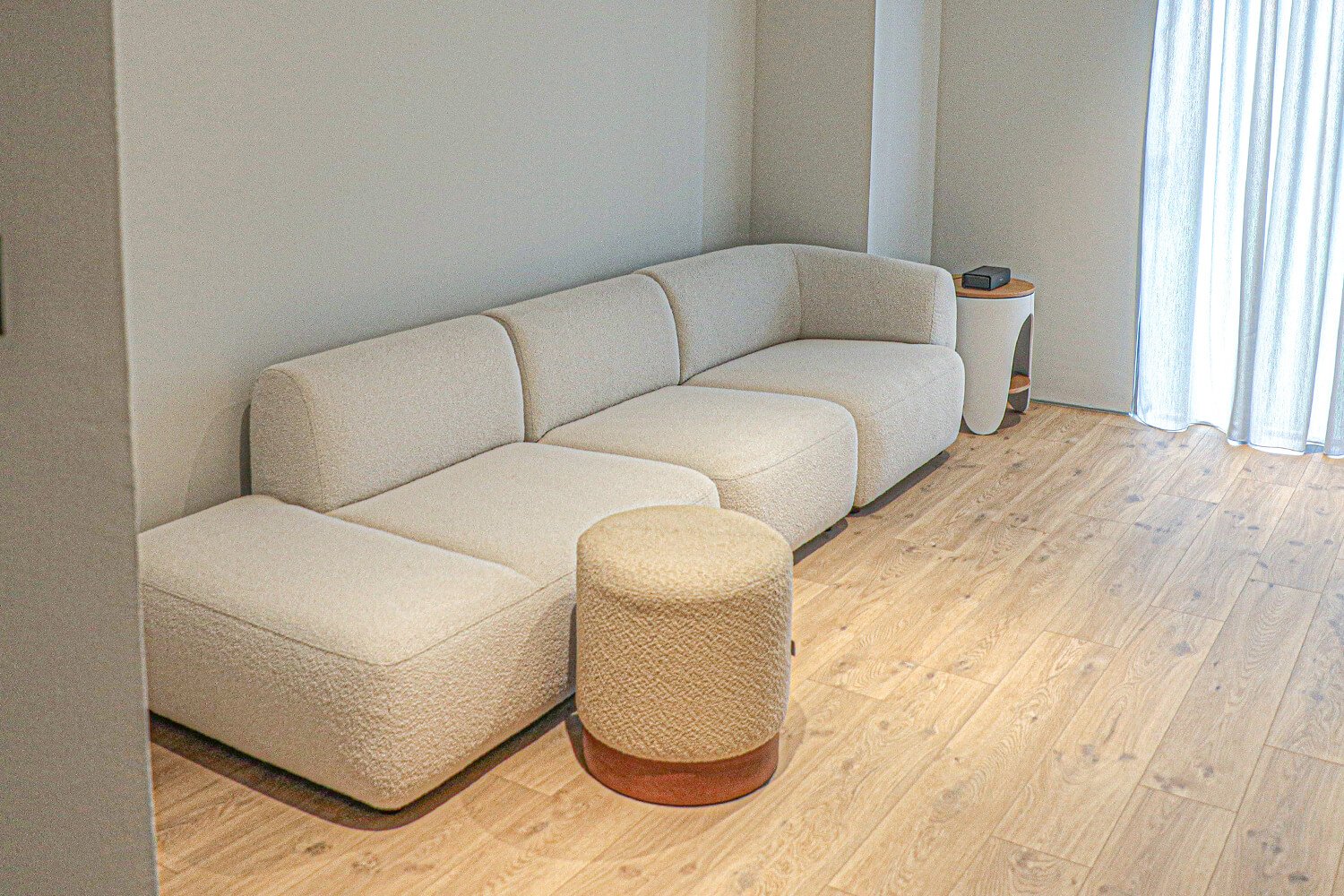 Why Choose Cream-Toned Interior Design (奶油风设计) | Comfort Furniture