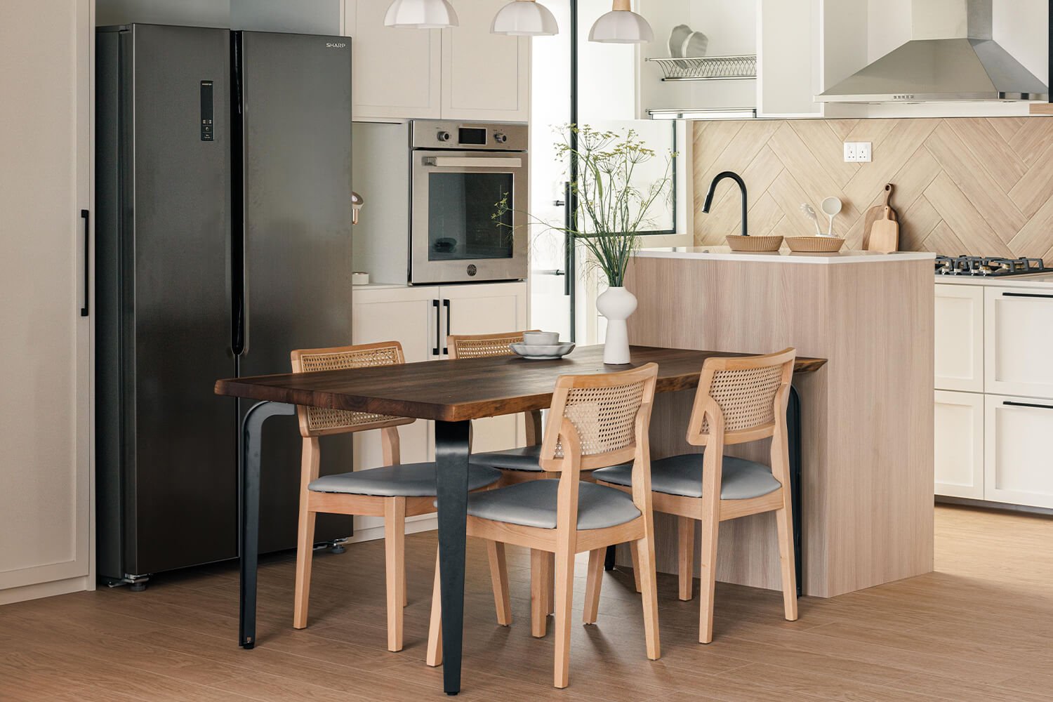 Light vs. Medium Tone Wood: Find Your Japandi Style | Comfort Furniture