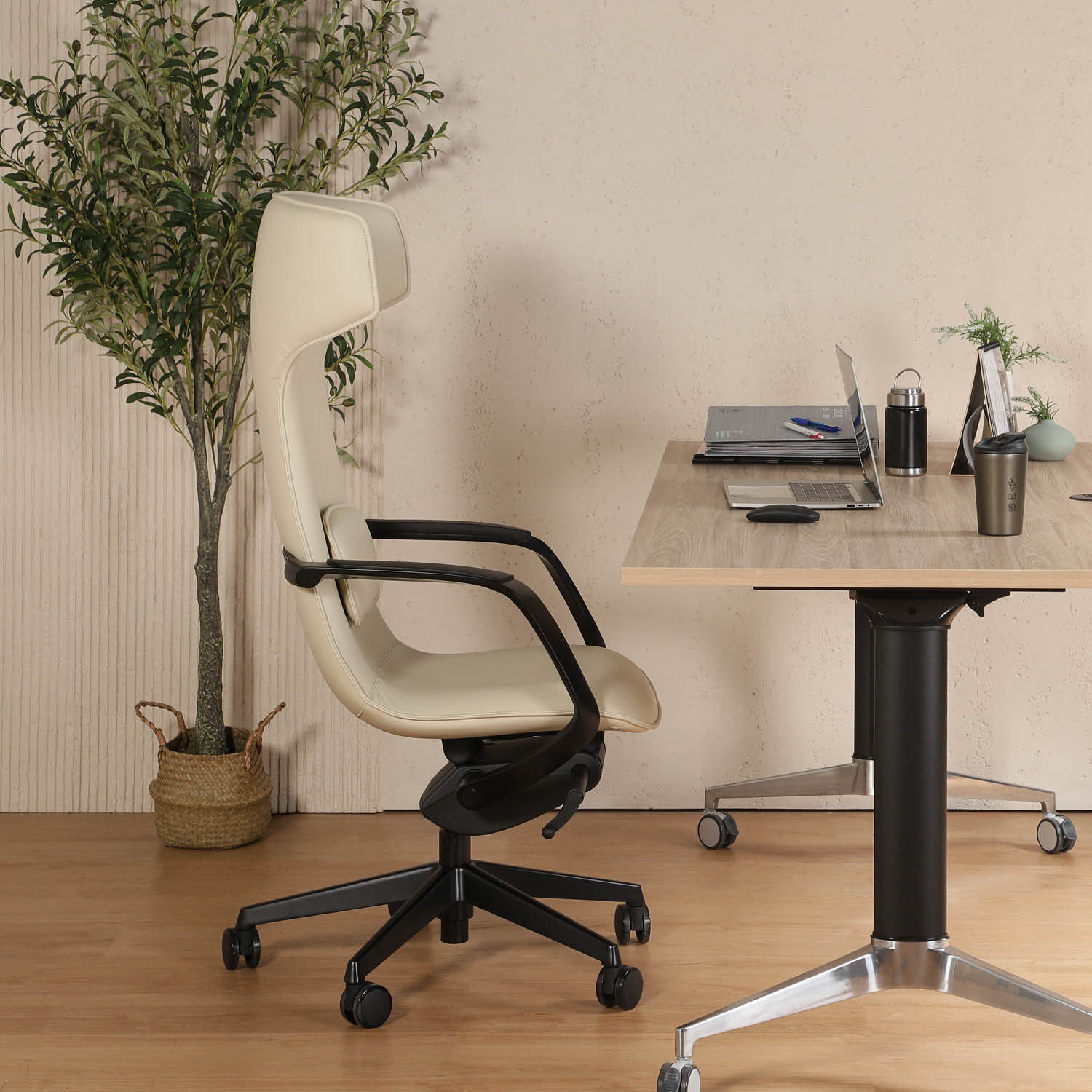 Falcon Highback Office Chair - Black Aluminium Frame / Cream Faux ...
