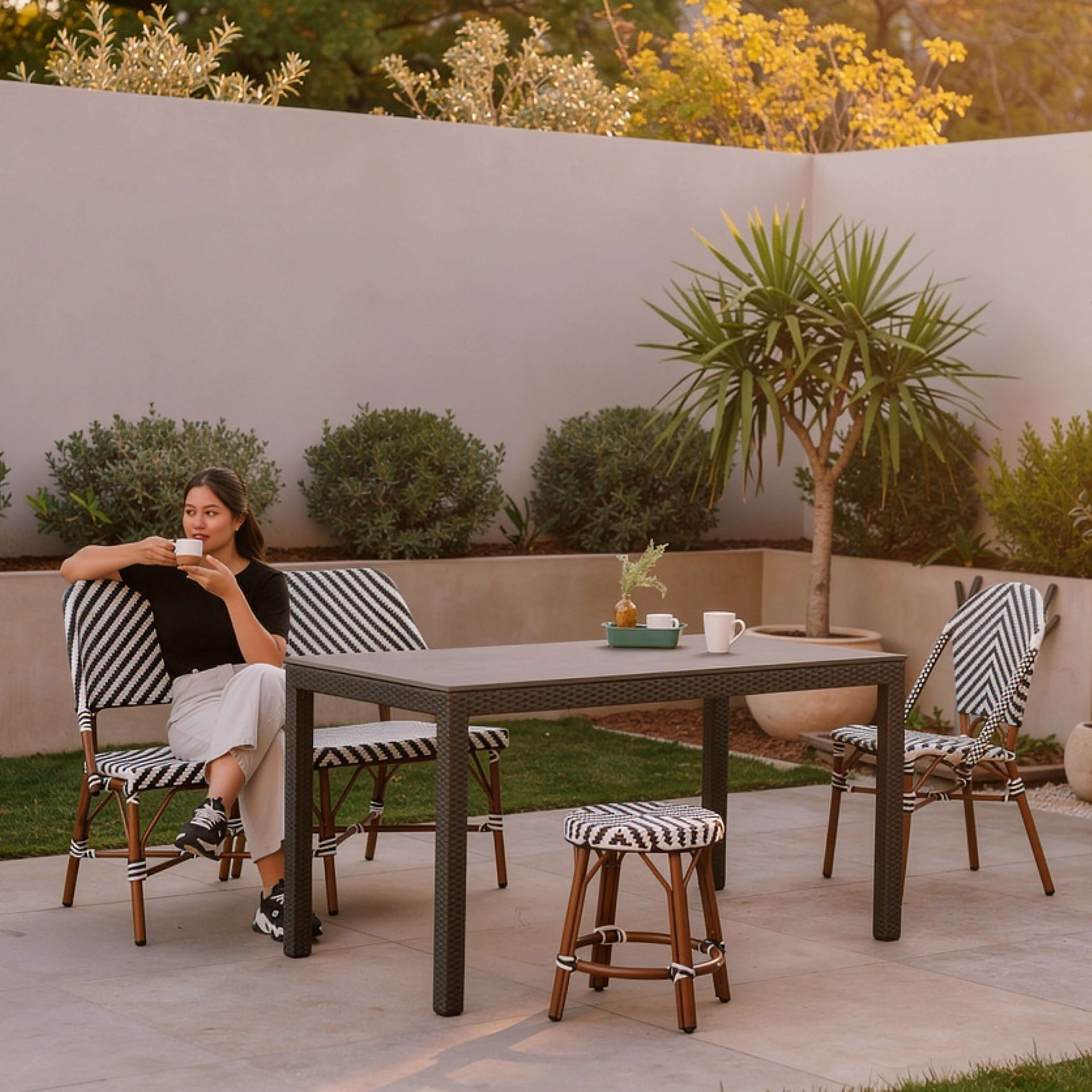 Sintered Rect Top (R5) x Dayboro Outdoor Dining Table - W1400 - Vic ...