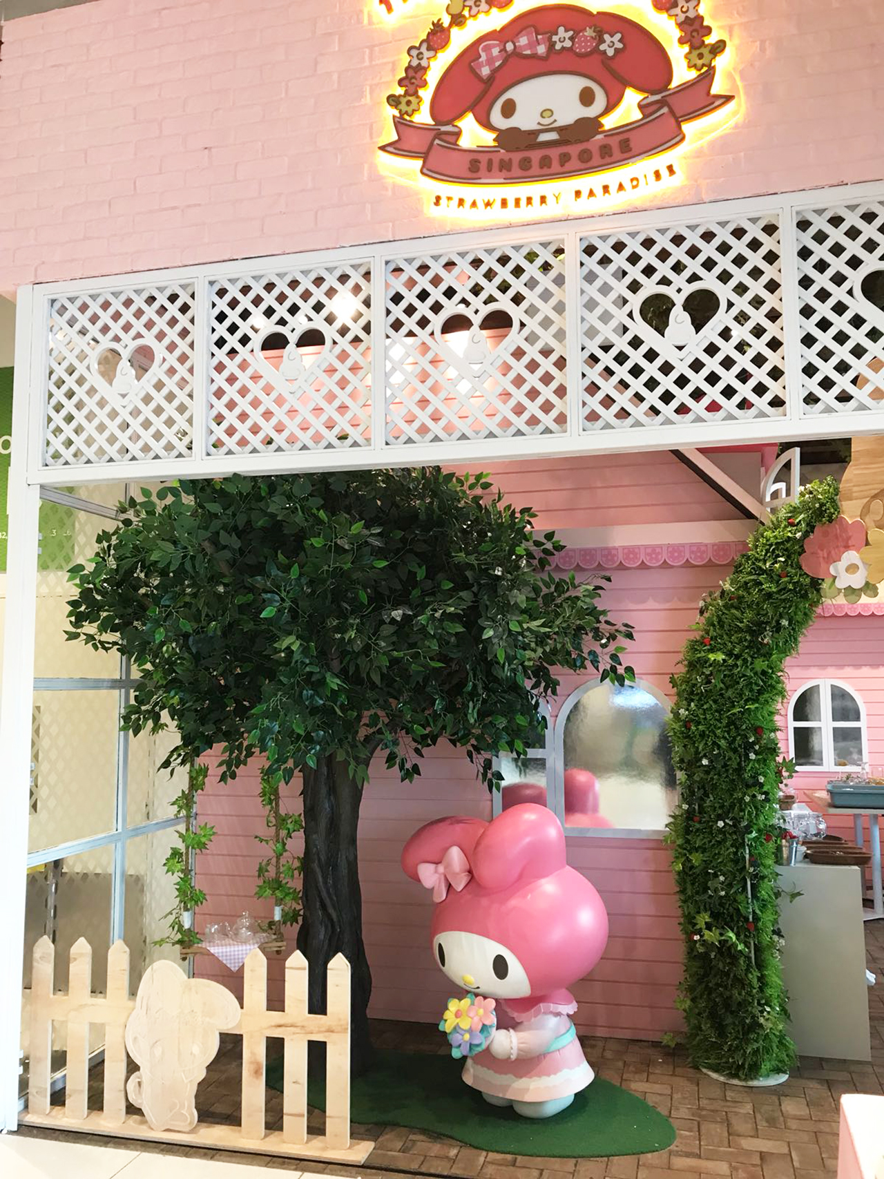 My Melody Cafe - Suntec City | Comfort Design Furniture