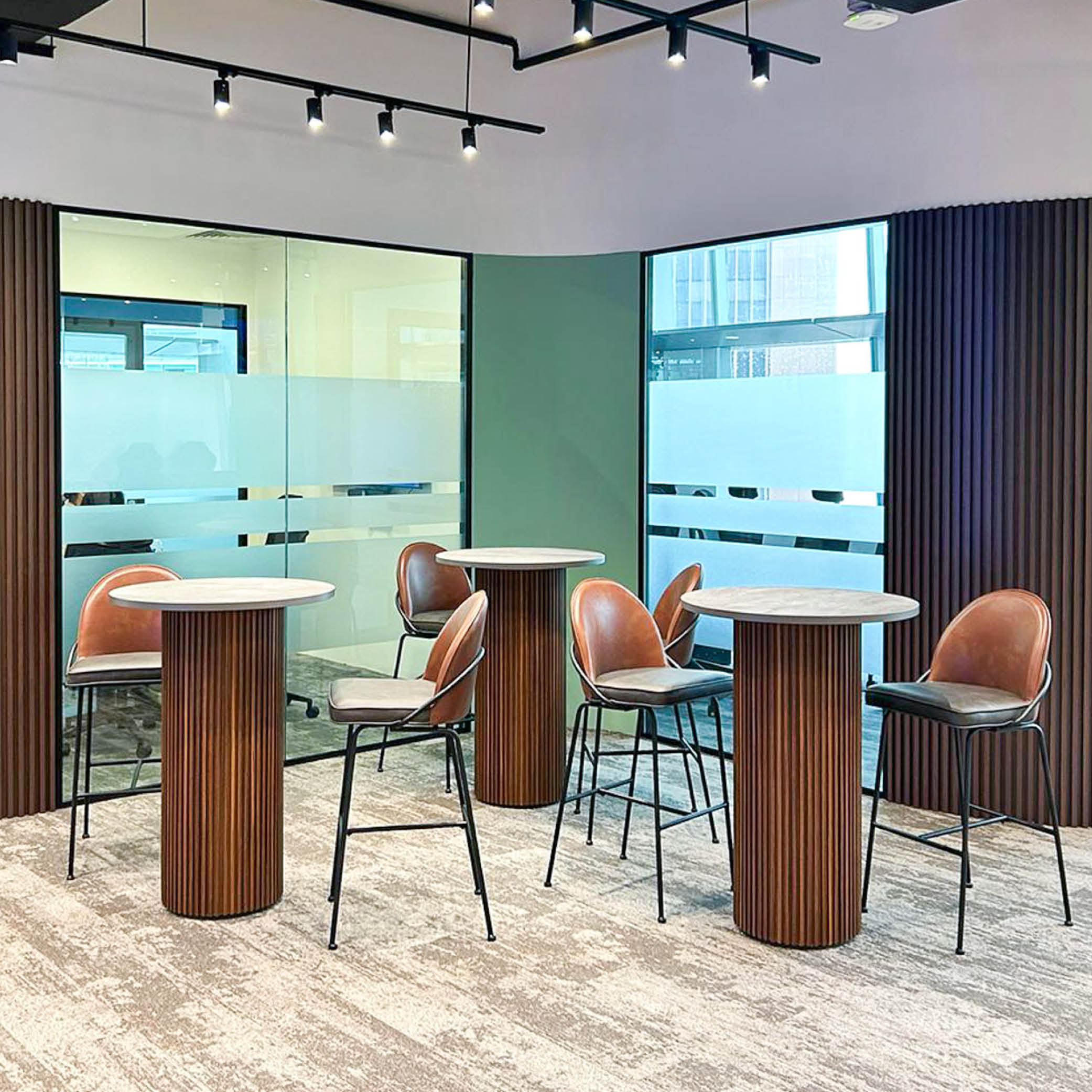 Lami x Ohio Bar Table - Round Dia700 | Comfort Design Furniture
